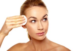 Amazing 7 Effective Homemade Face Packs for Oily Skin in Summers - Tips ...