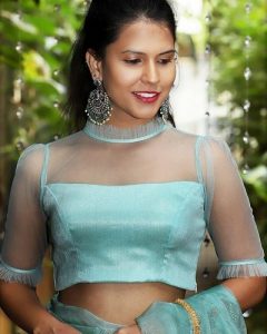 Latest 35 Net Sleeves Designs for Kurtis and Blouses (2022) - Tips and ...