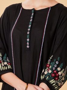 Latest 50 Types Of Thread Work Kurti Designs (2022) - Tips and Beauty