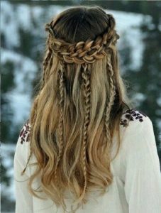 Latest 70 Viking Hairstyles for Women To Look Confident and Chic - Tips ...